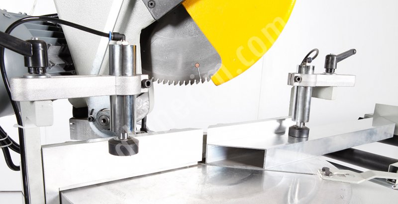 Manual Single Head Aluminium Profile Cutting Machine Omrm 115 - For Sale