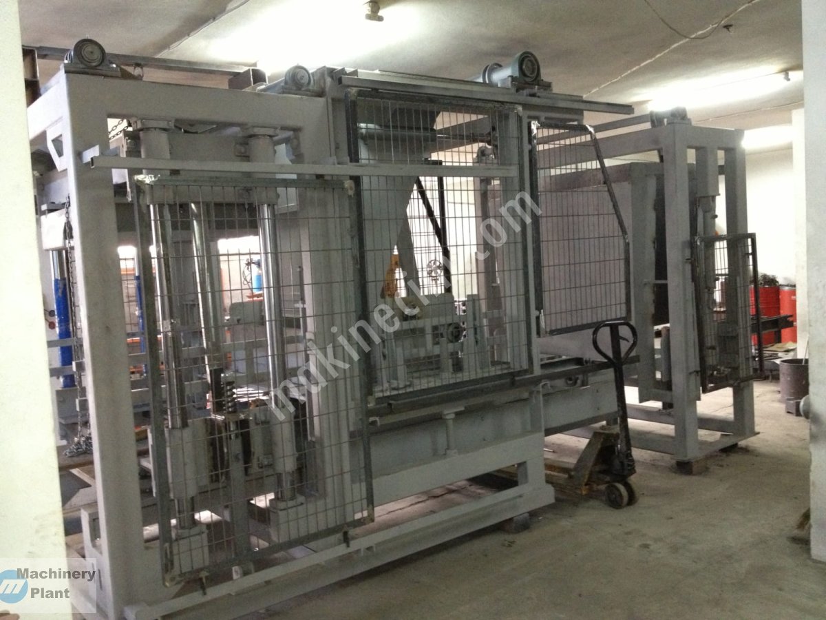 25-Unit Briquette Concrete Paving Stone Machine - For Sale