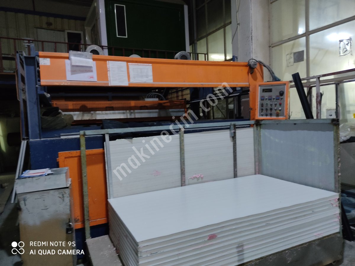 Thermoforming Vacuum Machine - For Sale - Used